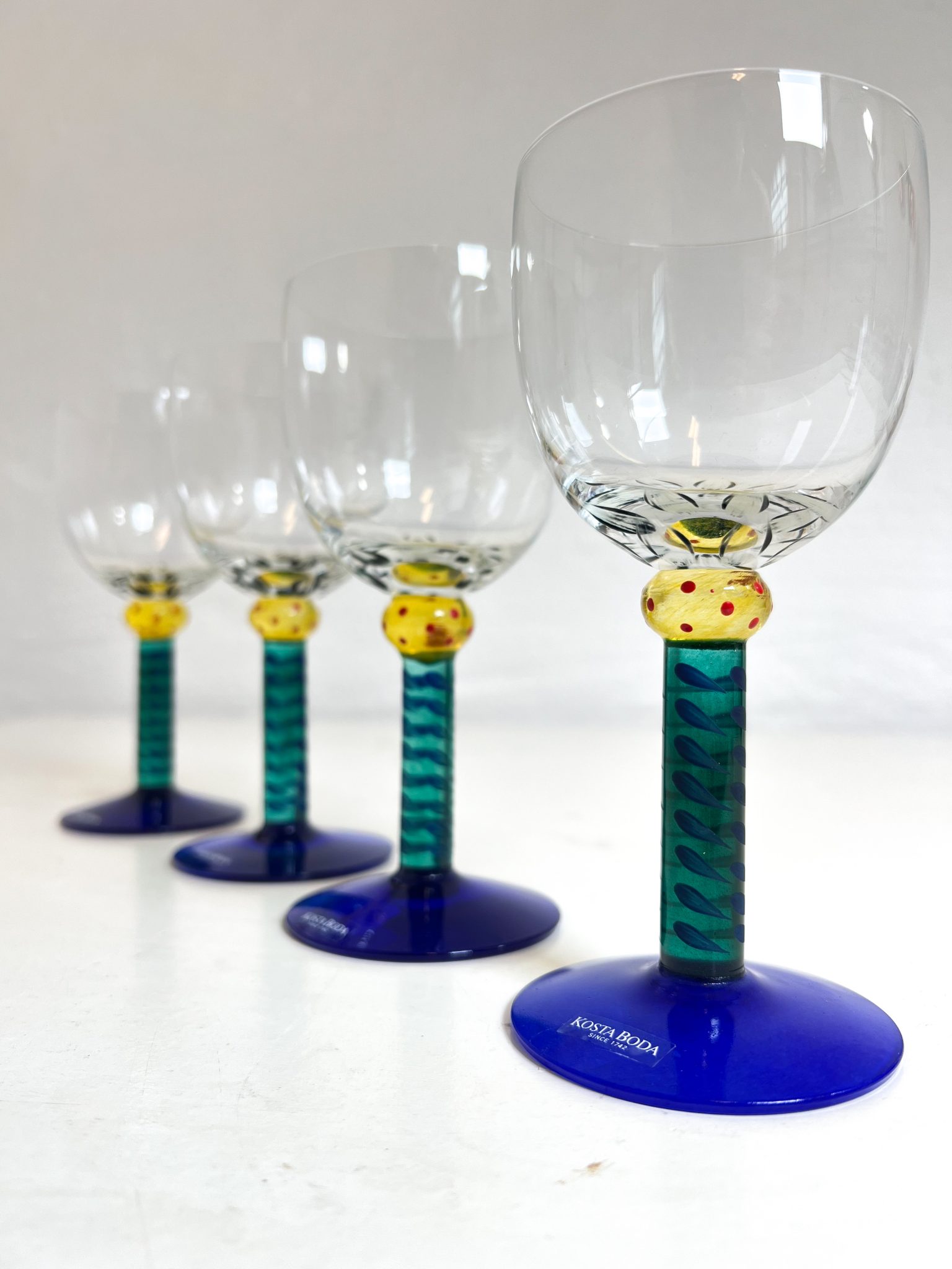 Ken Done Kosta Boda • Reformfurniture