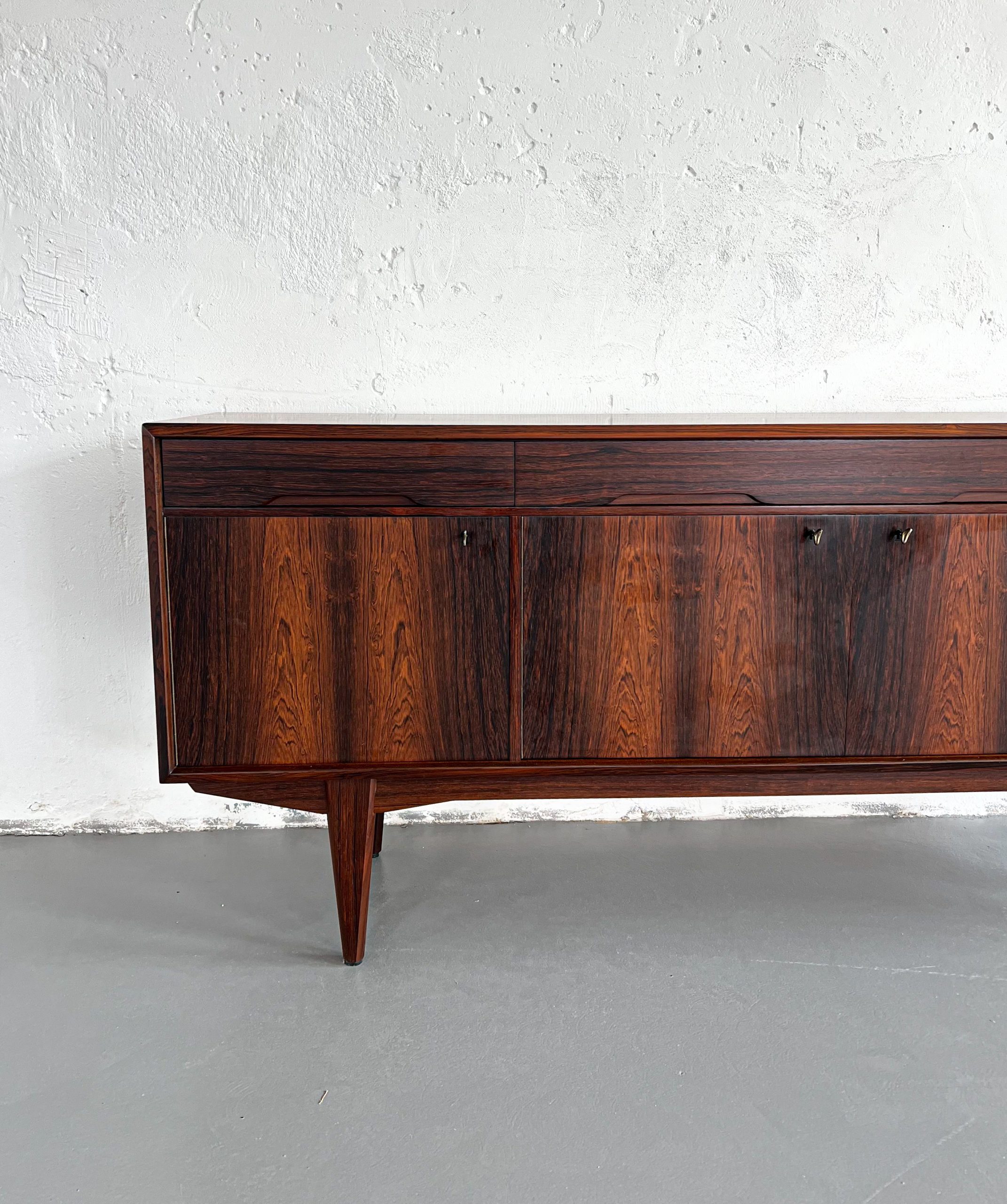 Norskt sideboard • Reformfurniture