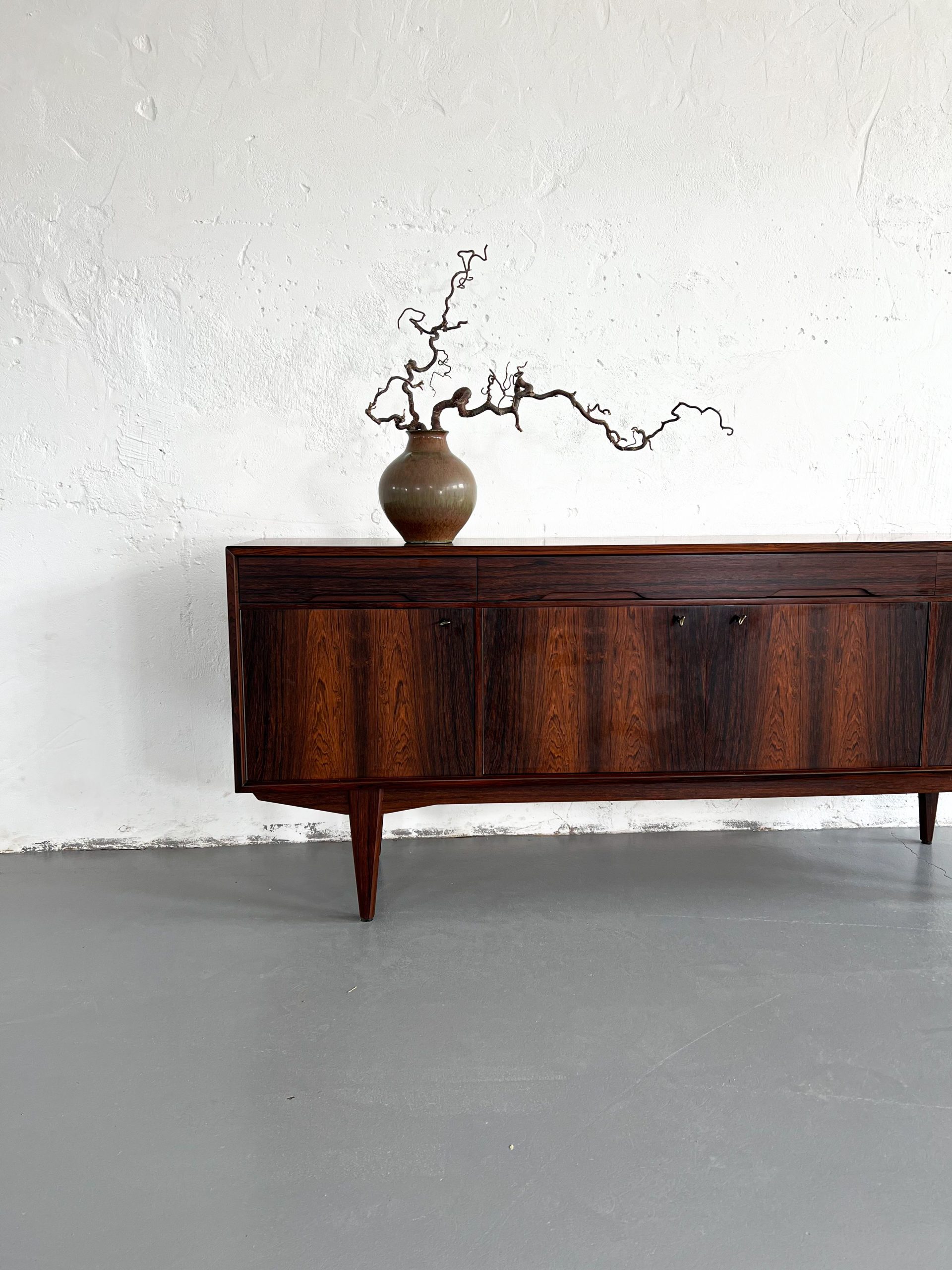 Norskt sideboard • Reformfurniture