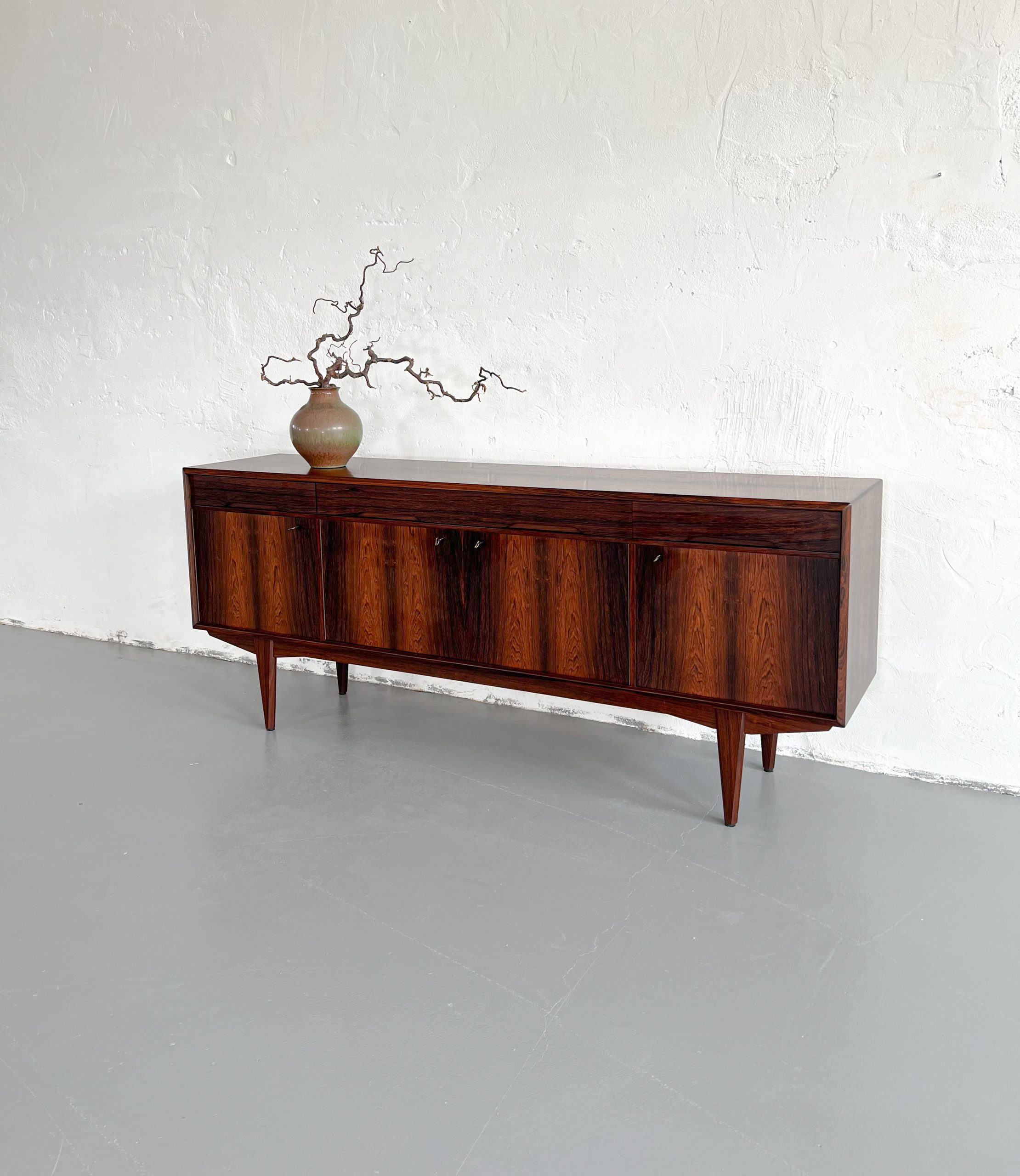 Norskt sideboard • Reformfurniture